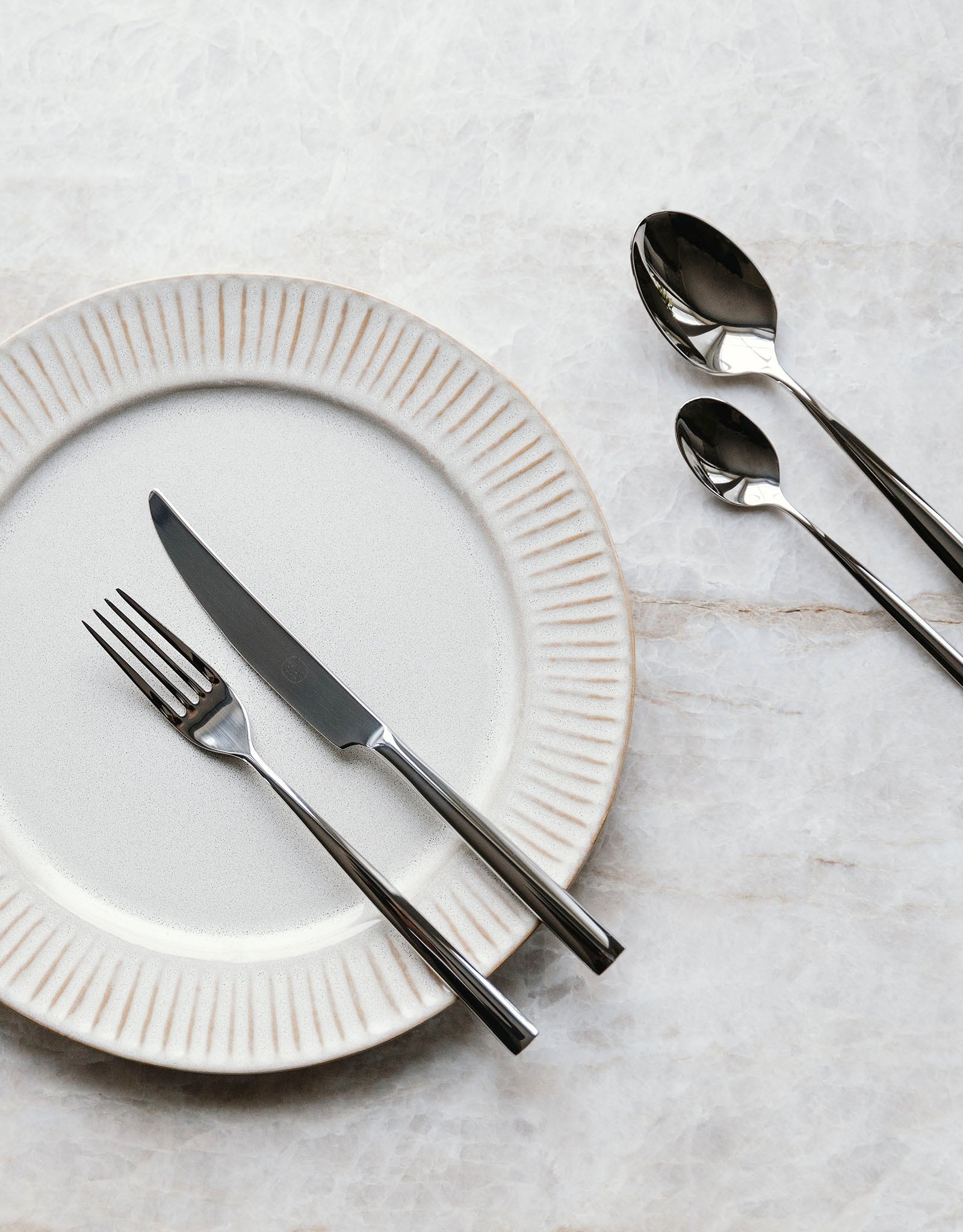 Luce Bestickset 24 delar | Italienska bestick från Broggi – Cutlery.se
